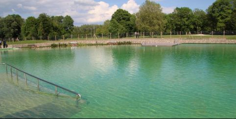 Piscine Biologique De Connantre Photos